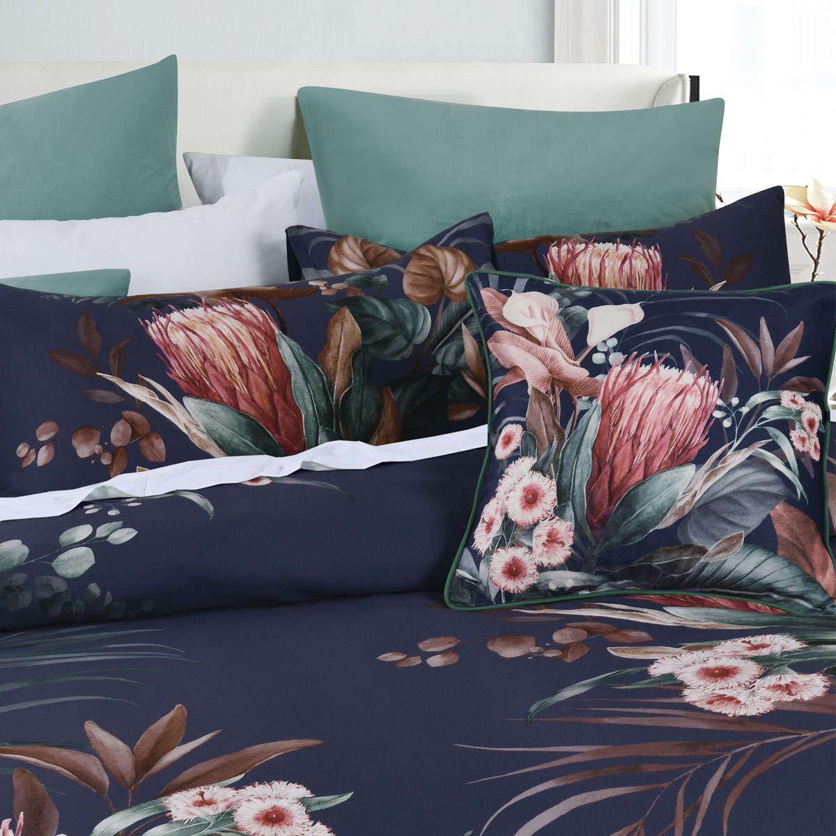 Bianca Balwyn Navy Cotton Sateen Botanical Quilt Cover Set Super King ...